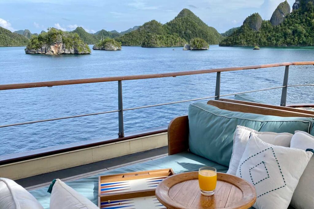 Kudanil Explorer | Explorer Yacht Charter in Indonesia | Indo Yachts